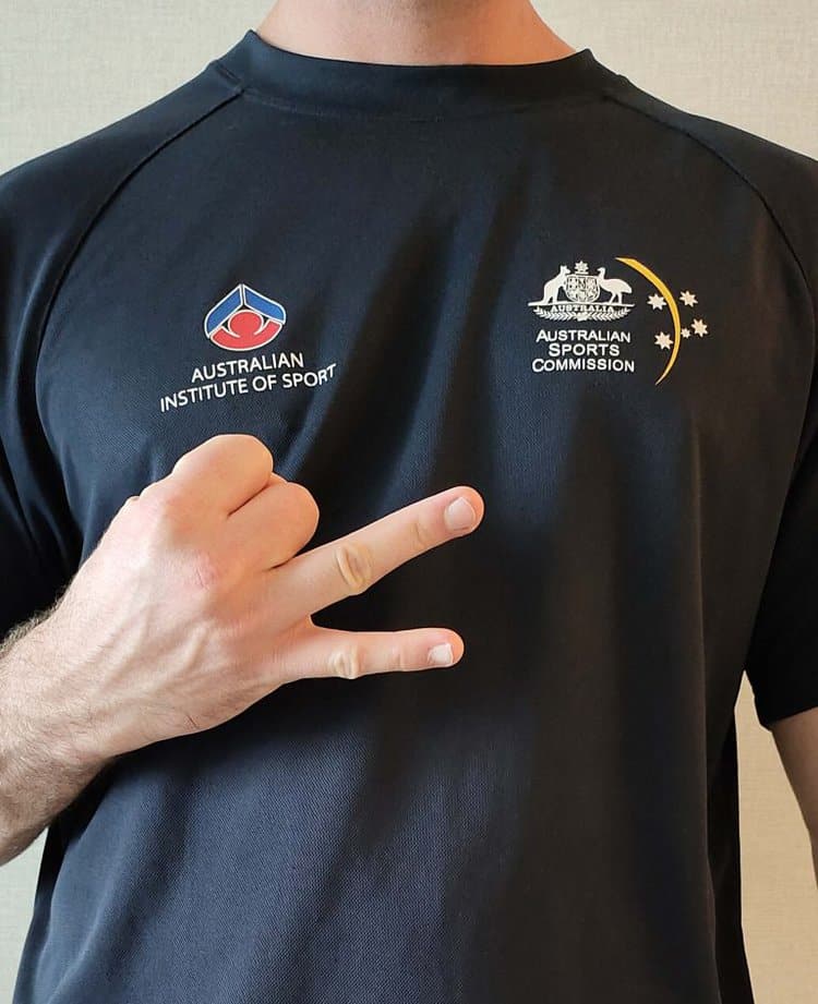 Volleyball Setter Hand Signals Explained (With Pictures)